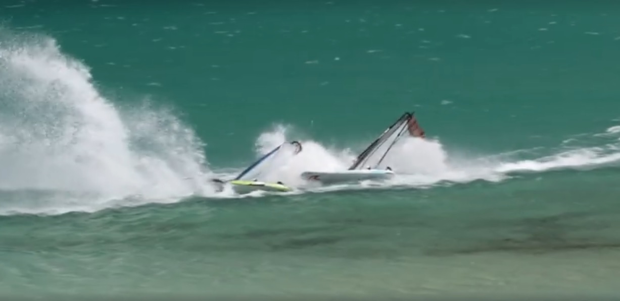 Tarific windsurfing crashes from the Loftsails team in Spain ...