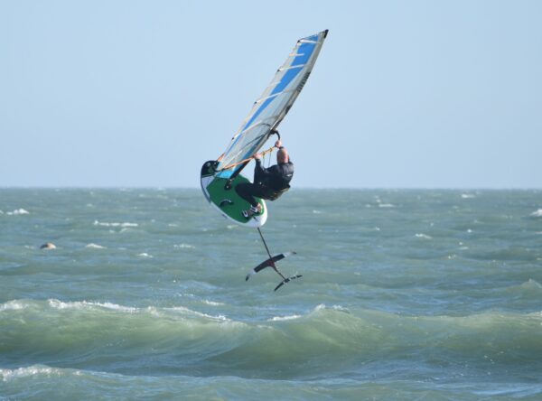 Windsurf foiling – a beginner’s guide with Romain Jourdan of Windfoil ...